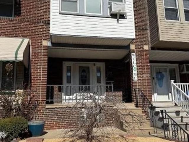 2873 Gillingham St, Philadelphia, PA 19137