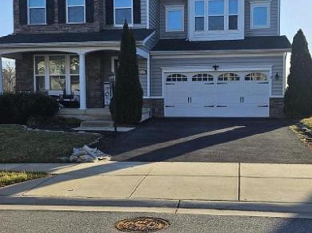 2873 Sweetbay St, Waldorf, MD 20603