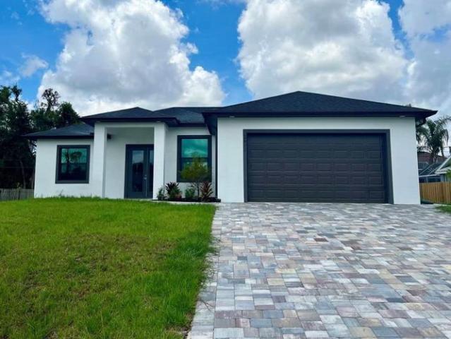 2873 Sally Ln, North Port, FL 34286