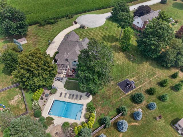 2873 White Oak Court