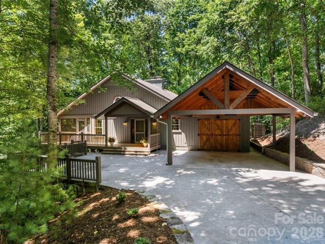 287 Dvdisdi Ct, Brevard, NC 28712