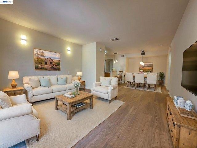 287 E Warren Ave, Fremont, CA 94539
