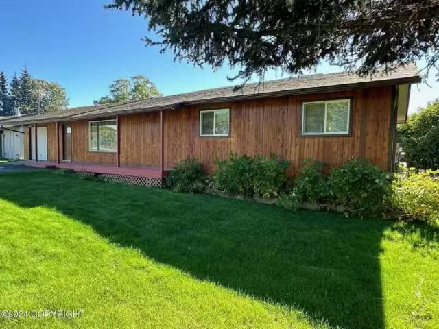 287 E BAYVIEW AVE, HOMER, AK 99603 Single Family Residence For.