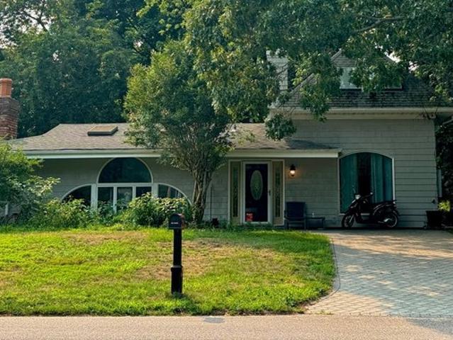 287 Flamingo Ave, Montauk, NY 11954