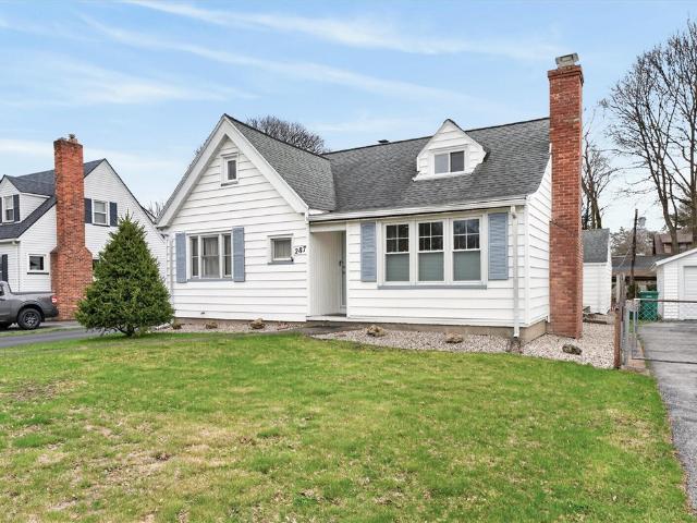287 Lake Breeze Park