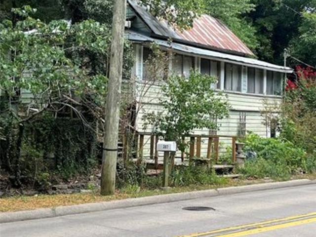 287 N Main St, Eureka Springs, AR 72632