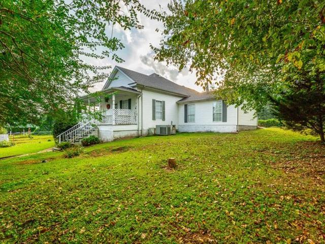 287 S Oak St, Whitwell, TN 37397