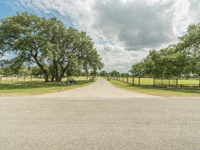 287 San Marcos Trl, New Braunfels, TX 78132