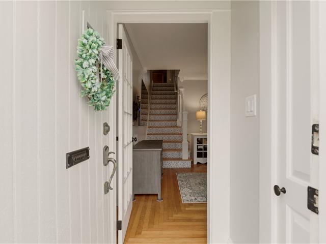 287 Parkside Drive