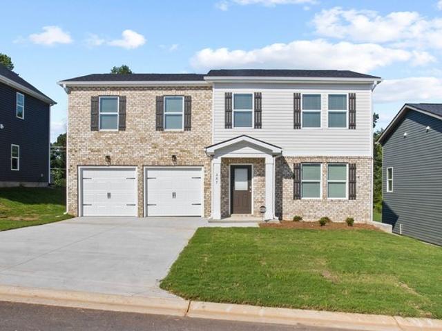 287 Pretoria Dr, Woodruff, SC 29388