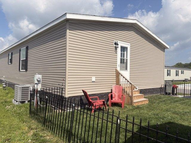 287 Rosebud Ct, Port Huron, MI 48060