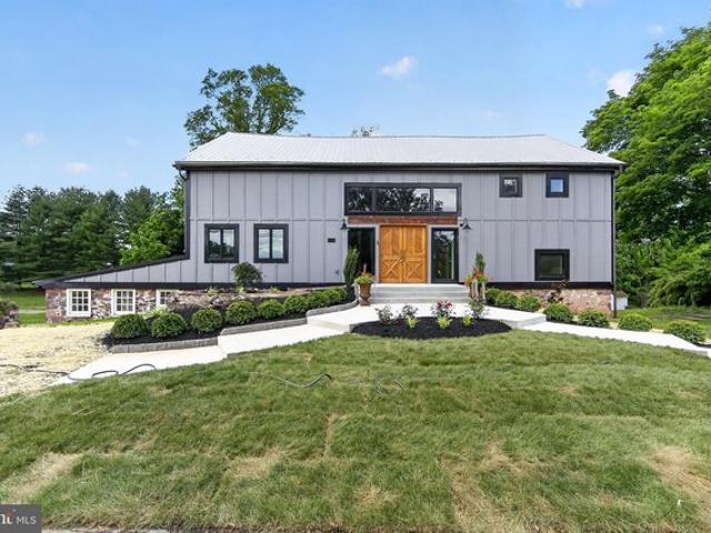 287 W Seven Stars Rd, Phoenixville, PA 19460