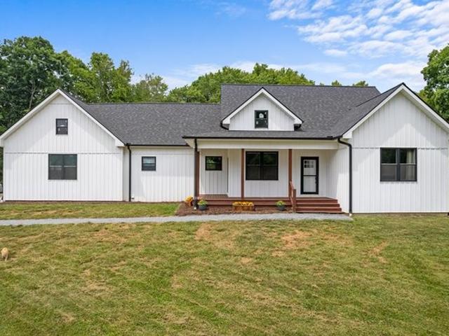 287 Wolfe Rd, Sparta, NC 28675