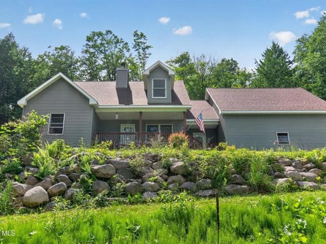 287 Walter Maxfield Rd, Hadley, NY 12835