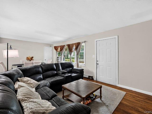 287 Whittier Drive