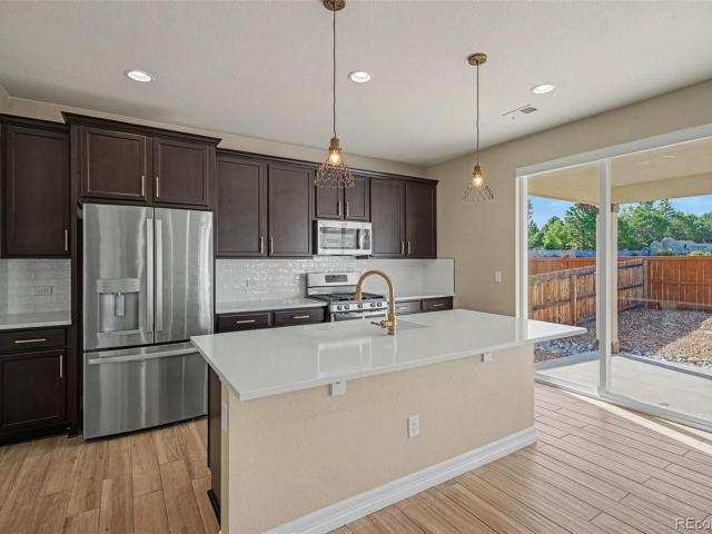 287 Vista Cliff Circle