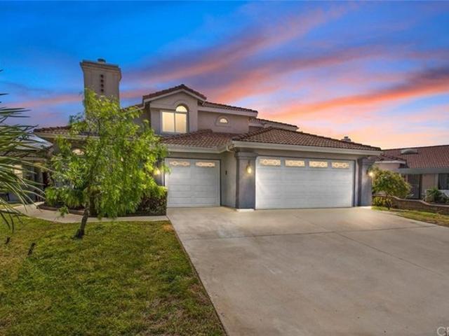 28840 Drapper Ct, Highland, CA 92346