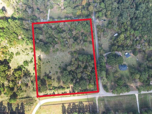 28848 Quiet Hollow Rd, Montgomery, TX 77356 | MLS #14370 | Compass