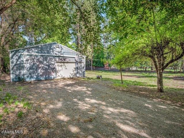 2884 N Bramblebush Ct, Coeur d'Alene, ID 83815