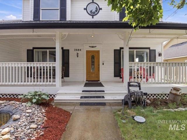 2884 N Rough Stone Way, Meridian, ID 83646