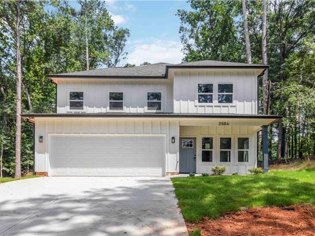 2884 Thompson Circle