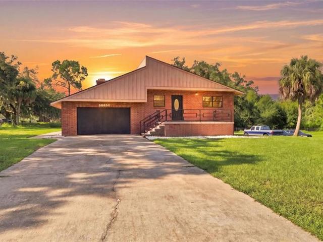 28850 Lindenhurst Dr, Wesley Chapel, FL 33544