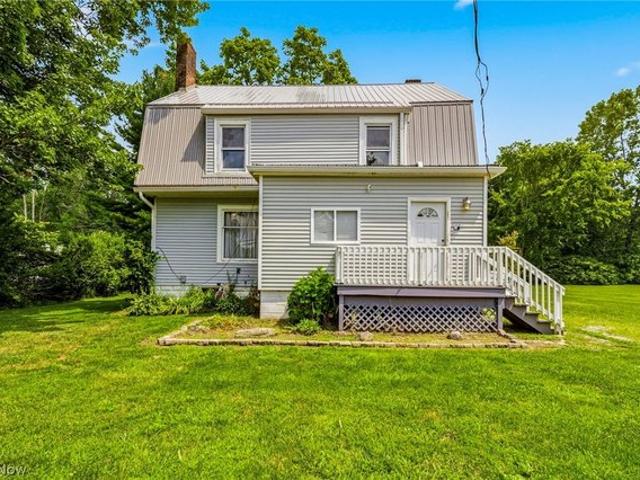 2885 E Water St, Rock Creek, OH 44084
