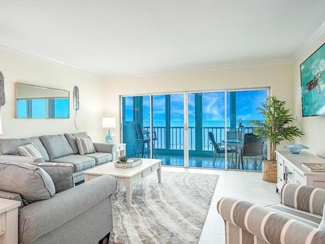 2885 Gulf Shore Blvd N #402, Naples, FL 34103