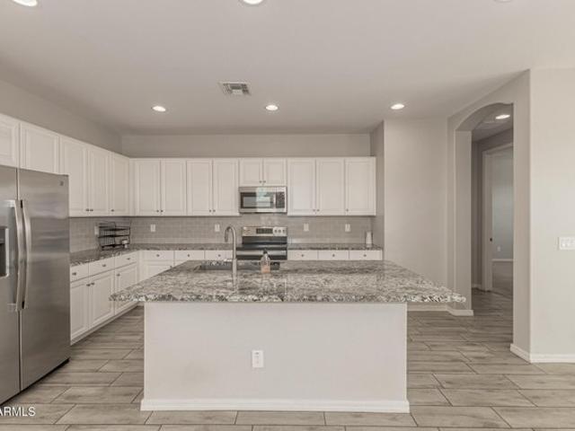 2885 W Lyman Dr, Queen Creek, AZ 85144