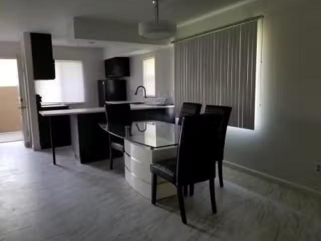 28862128 2292 Oak Neck Rd