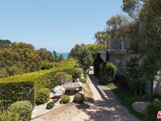 28867 Grayfox St, Malibu, CA 90265 | MLS #26850