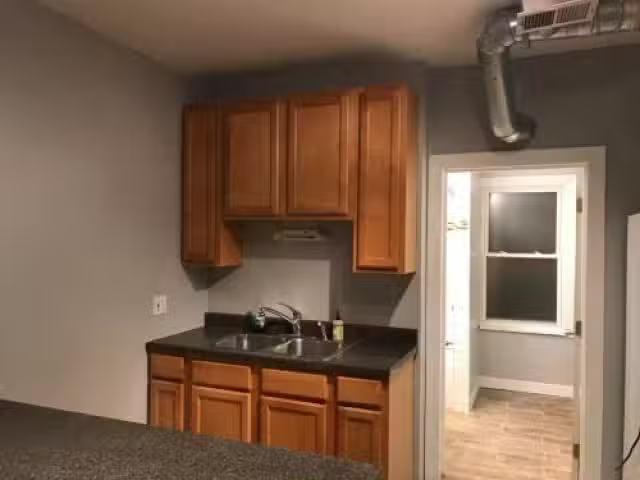 28869598 2611 W Armitage Ave