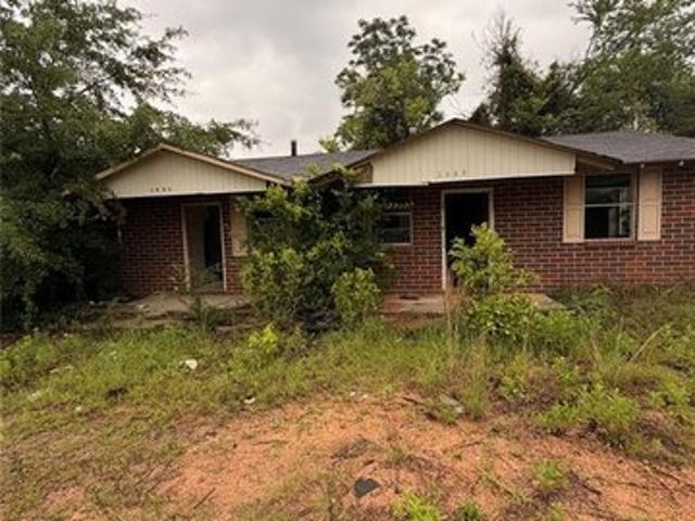 2886 Elpis St, Macon, GA 31204