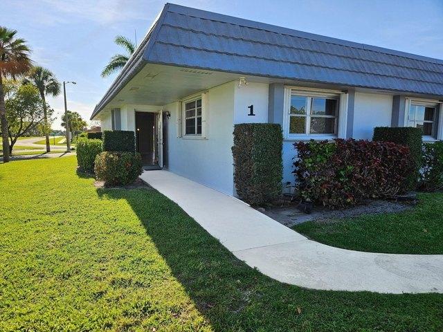 2886 Fernley Dr E Apt 1, West Palm Beach, FL 33415