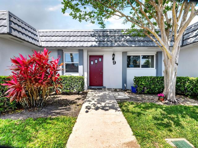 2886 Fernley Dr, Unit 9, West Palm Beach, FL 33415 | MLS #B26021 | Compass