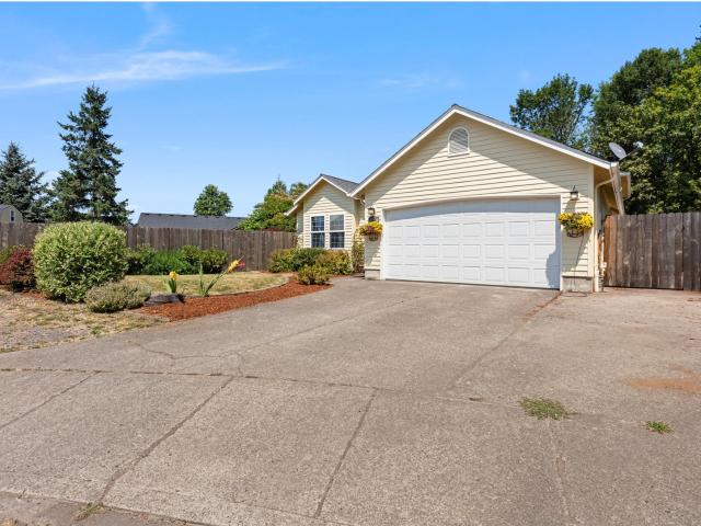 2886 fir ct