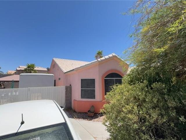 2886 Winchester Rd, Bullhead City, AZ 86442