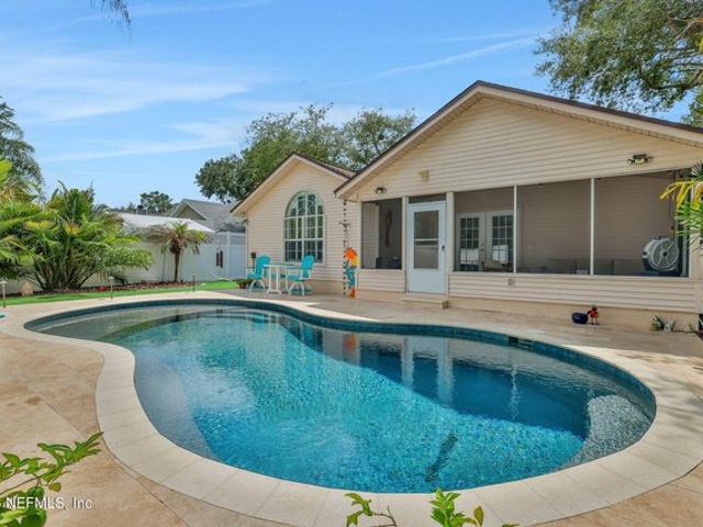 2887 Merrill Blvd, Jacksonville Beach, FL 32250