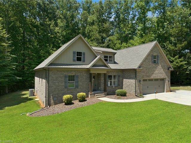 2887 Kolby Ct, Sophia, NC 27350