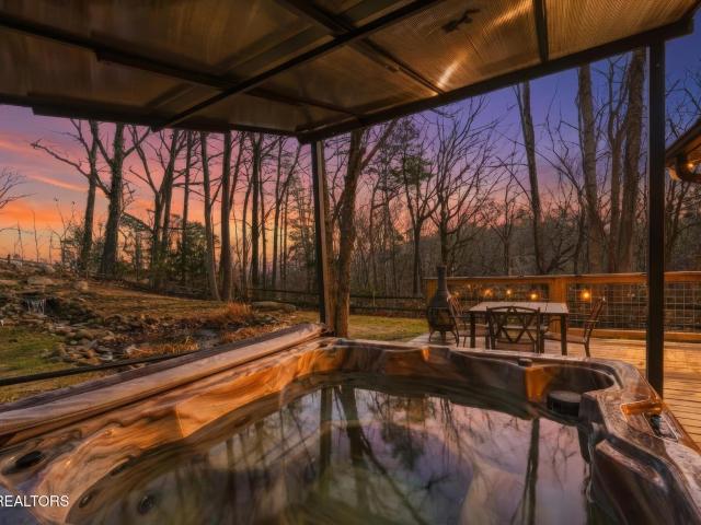 2887 Pine Haven Dr, Sevierville, TN 37863 | MLS #1324