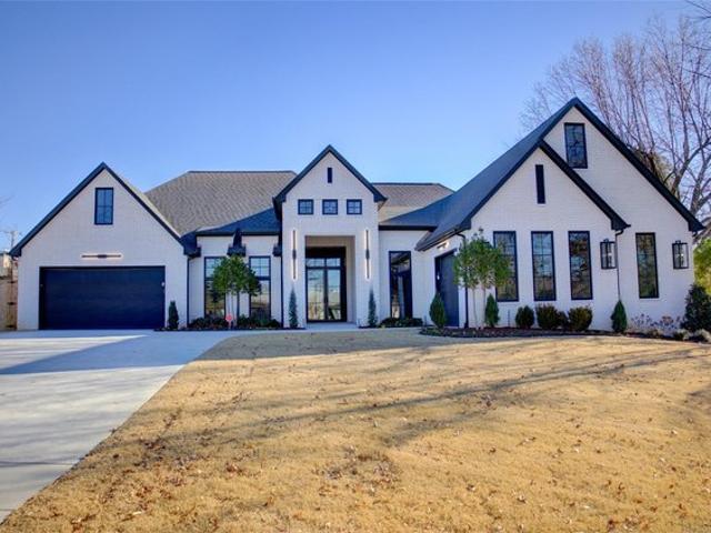 2887 S Gary Ave, Tulsa, OK 74114