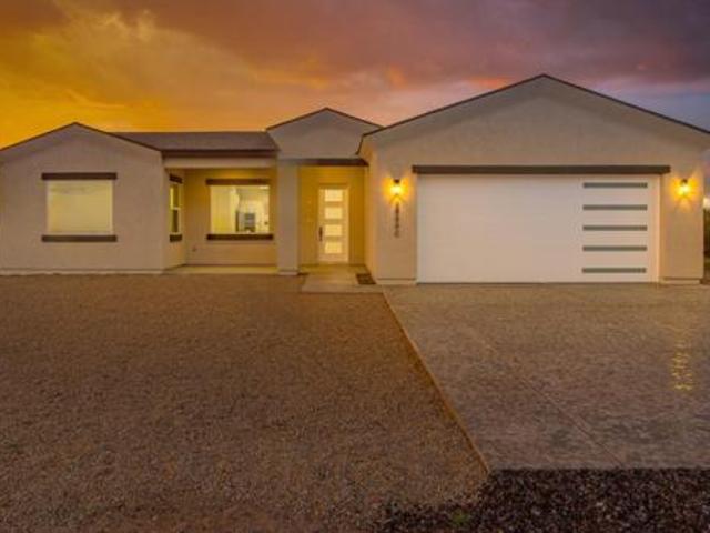 28880 N 175th Ave, Surprise, AZ 85374