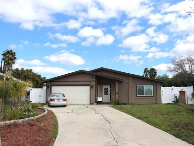 28886 Pasito St, Nuevo, CA 92567