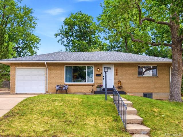 2888 S Zurich Court