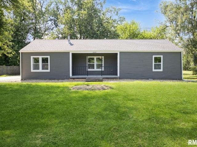 2889 N 25th St, Decatur, IL 62526