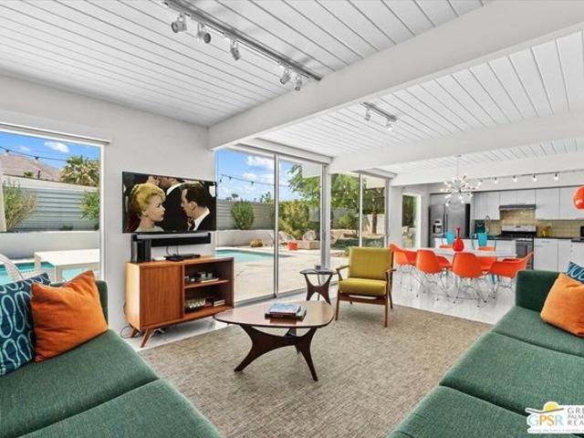2889 N Davis Way, Palm Springs, CA 92262