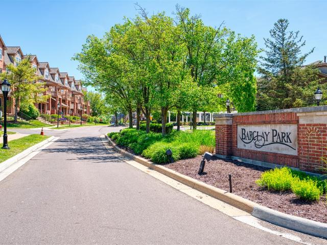 2889 Barclay Way
