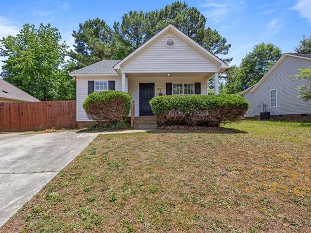 2889 Bennington Dr, Clayton, NC 27520