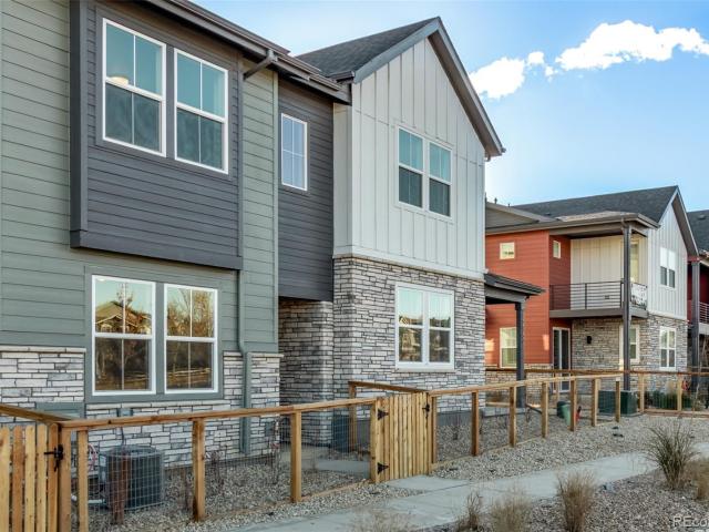 2889 E 103rd Drive