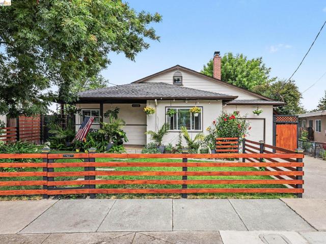 2889 Gillet Avenue
